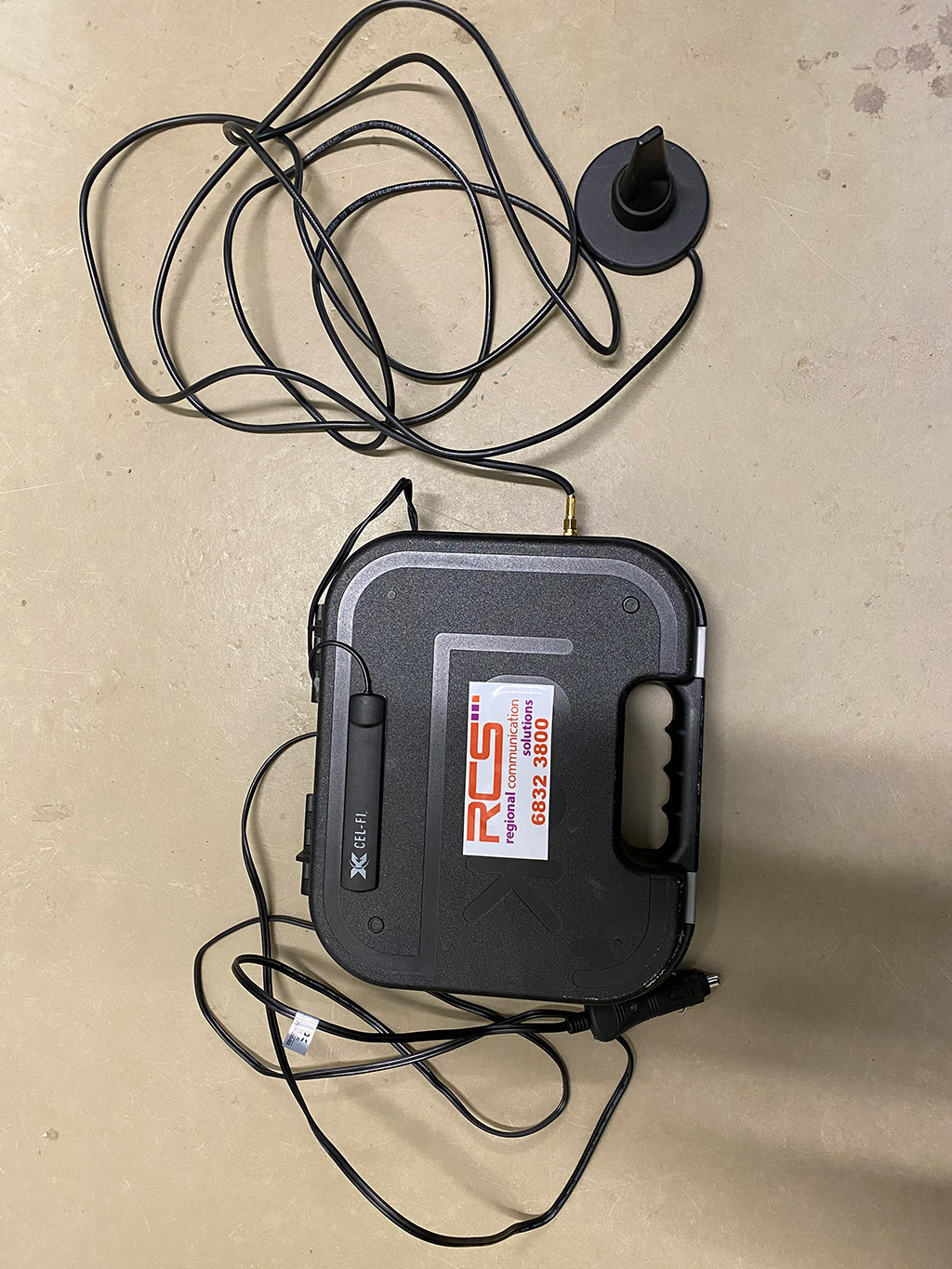 Cel-Fi Go Mobile Pack - Portable Vehicle Unit - CRISPIQ